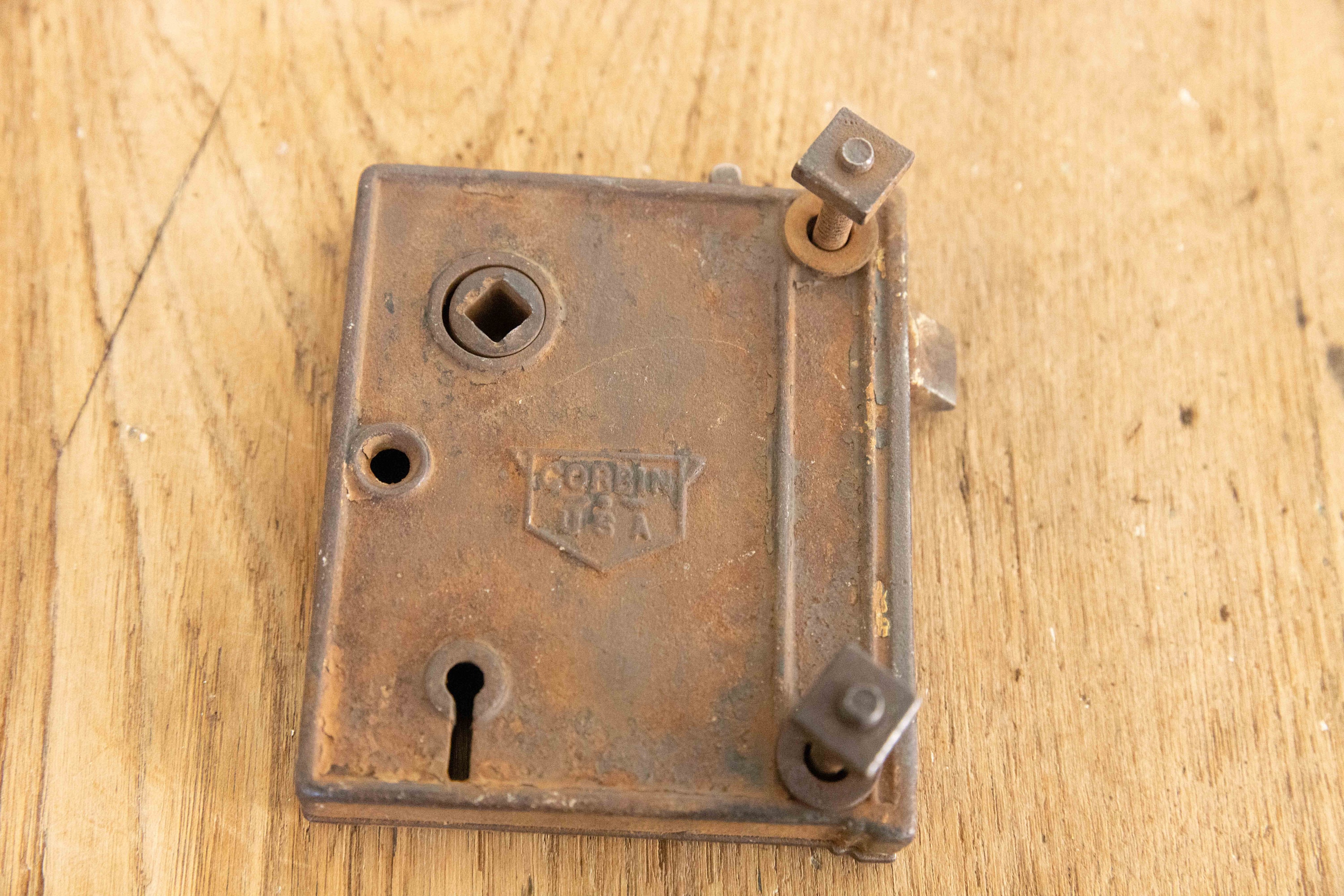Vintage/antique Corbin USA Mortise Lock Assembly 2 Large Rusty Screws ...