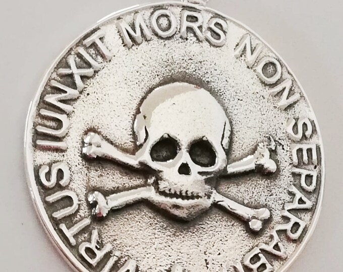 Pendente Massonico raffigurante il simbolo di Compasso e Squadra in ...