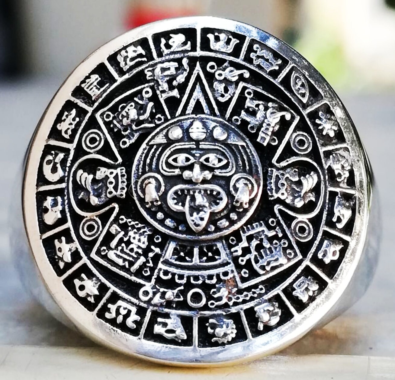 Aztec Calendar Stone Pectoral Medallion Antique, Aztec Sun God Tonatiuh ...