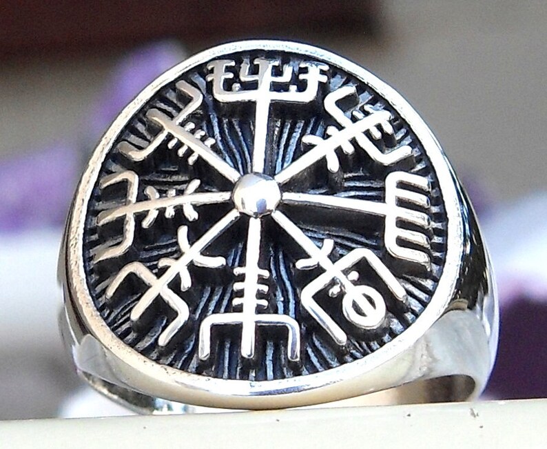 Vegvisir Rune Viking Compass Barbarian Gladiator Medieval Odin - Etsy