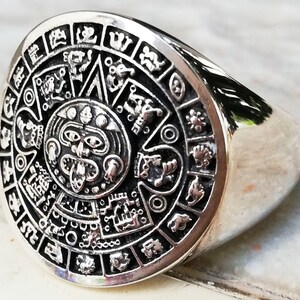 Aztec Calendar Stone Pectoral Medallion Antique, Aztec Sun God Tonatiuh ...