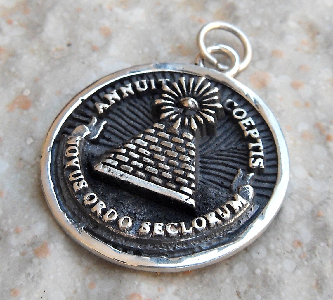 Masonic Annuit Coeptis Novus Ordo Seclorum Handmade 3D Pendant | Etsy