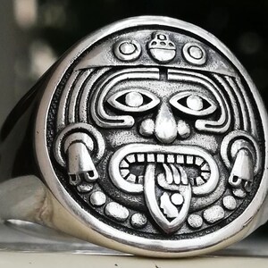 Aztec Calendar Stone Pectoral Medallion Antique, Aztec Sun God Tonatiuh ...