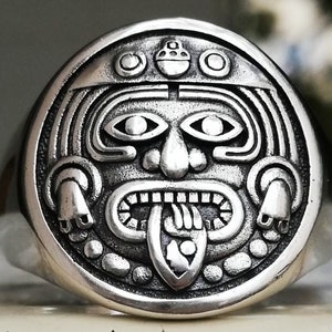 Aztec Calendar Stone Pectoral Medallion Antique, Aztec Sun God Tonatiuh ...