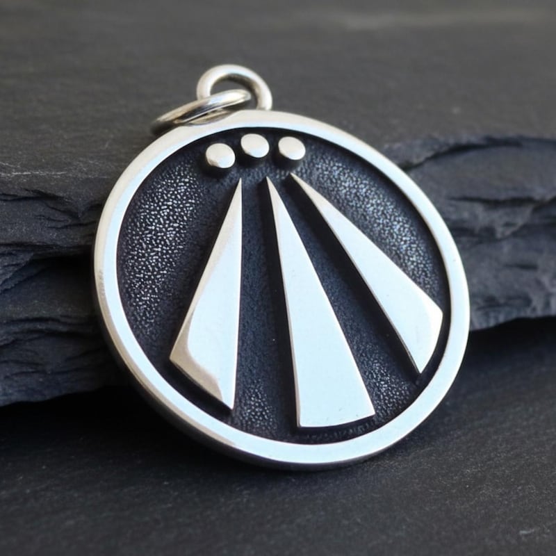Awen Pendant - Etsy