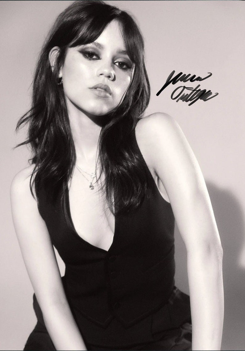 Jenna Ortega Autographed Signed A4 Glossy Photo - Etsy UK
