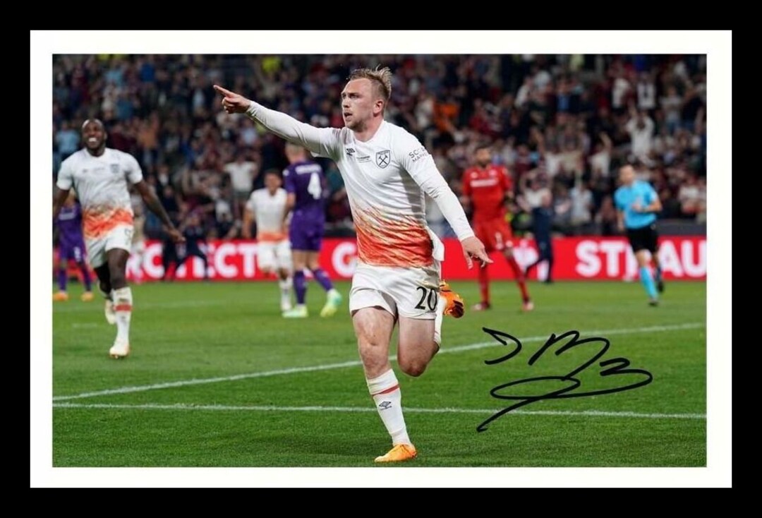 Jarrod Bowen - West Ham United Autographed Signed and Framed Photo ...
