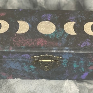 Galaxy Themed Moon Phases Trinket Jewelry Box - Etsy