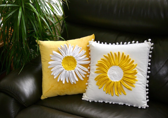Daisy Flower Crochet Pattern Pillow Cushion appliqué home | Etsy