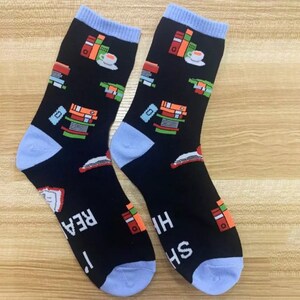 Shhh I'm Reading. Novelty Socks, Bookworm/book Lover Gift Idea. Unisex ...