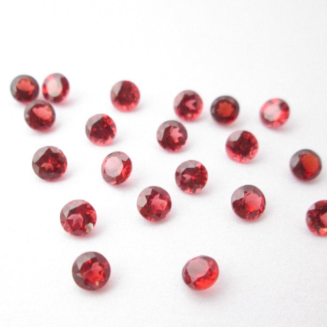 AAA Garnet Faceted Round Gemstones: 5mm Mozambique Cut Lot - Etsy