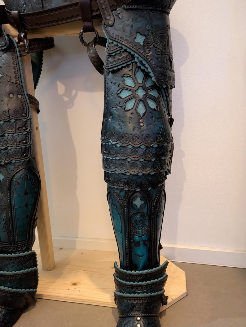 Digital Leather Gothic Leg Armor PATTERN - Cathedral Set - Etsy
