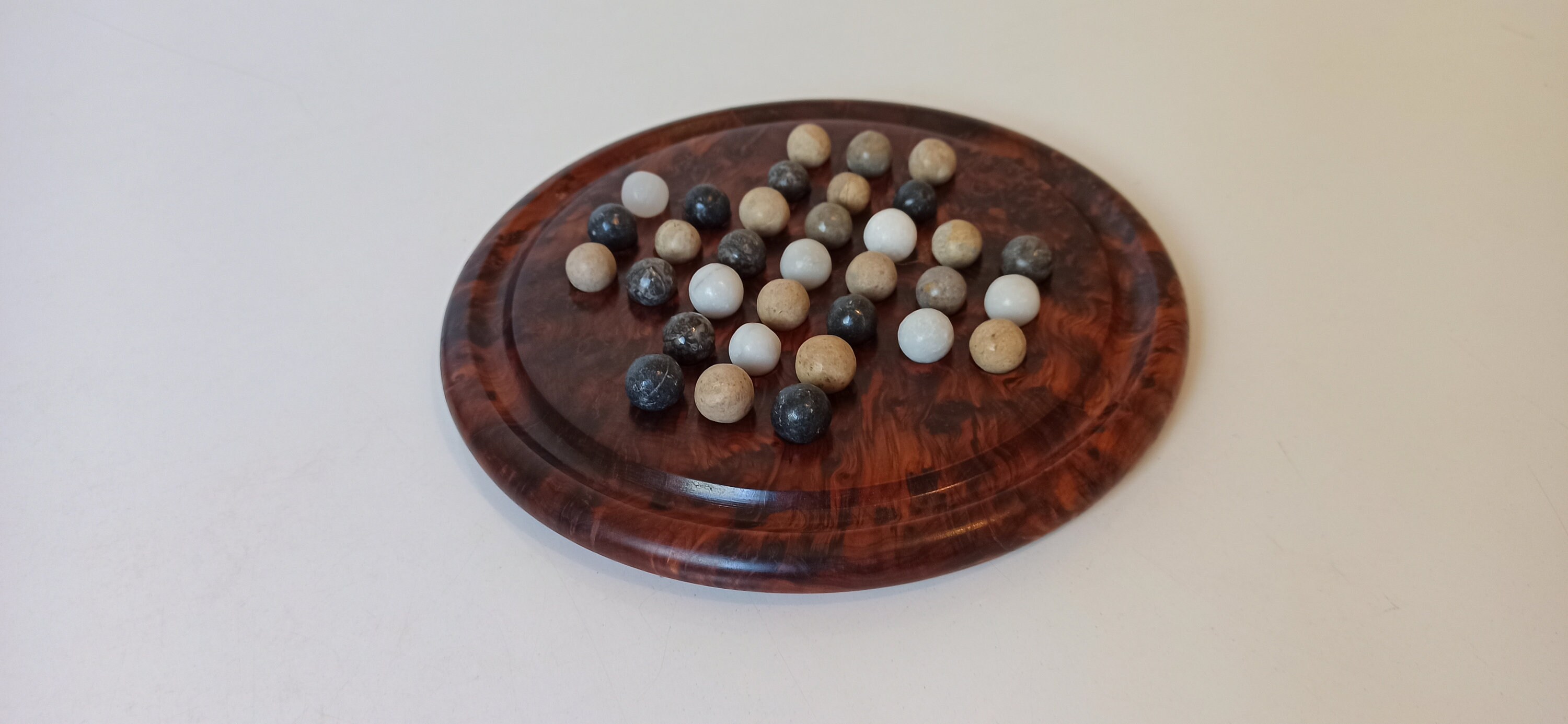 Moroccan Vintage Thuya Wood Solitaire Game With Marble Balls - Etsy UK