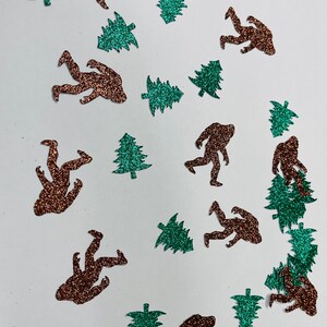 Bigfoot and Tree Garland, Sasquatch Party Decorations, Yetti, Bigfoot ...