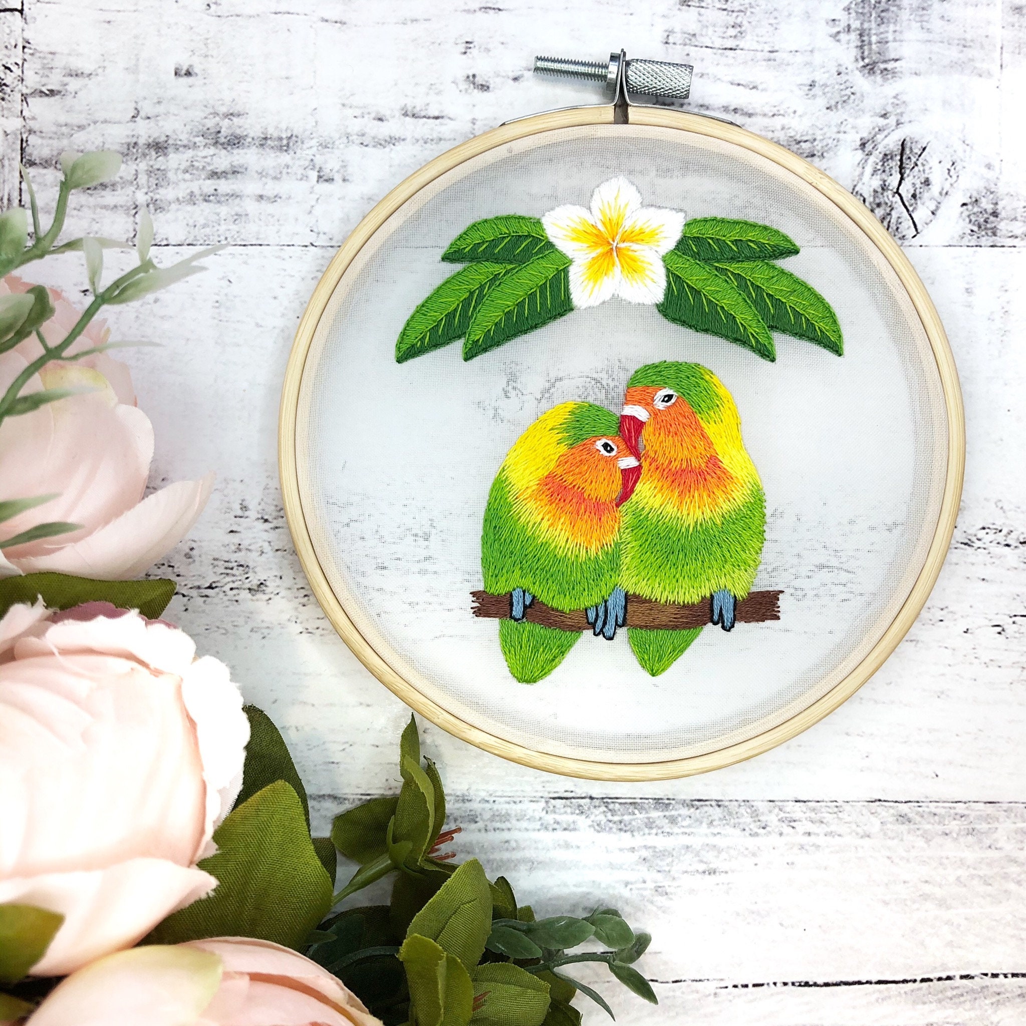 Digital hand embroidery a loving parrots bird pattern Instant | Etsy