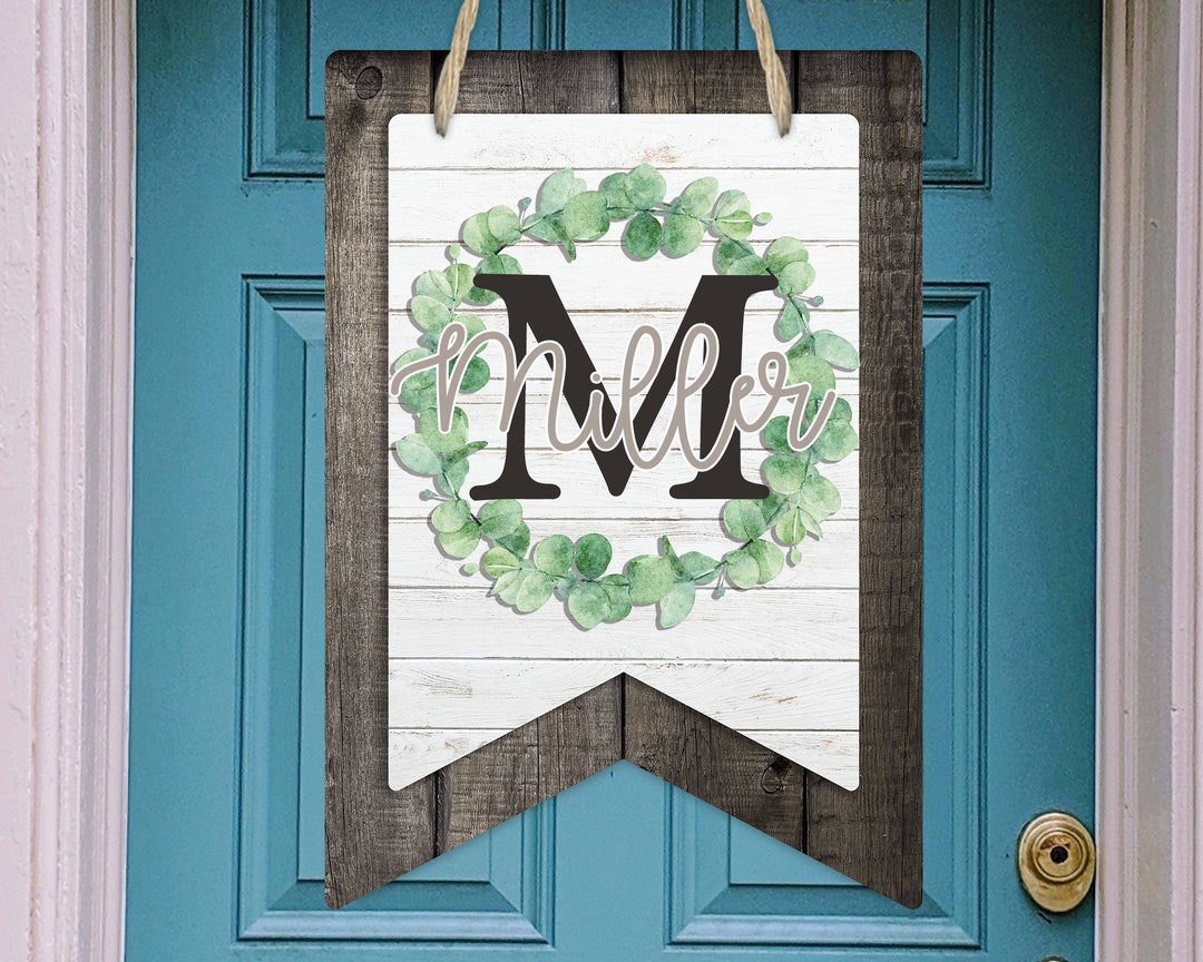 Bunting Door Hanger Faux Dark and Shiplap Wood and Wreath for Aparecium ...