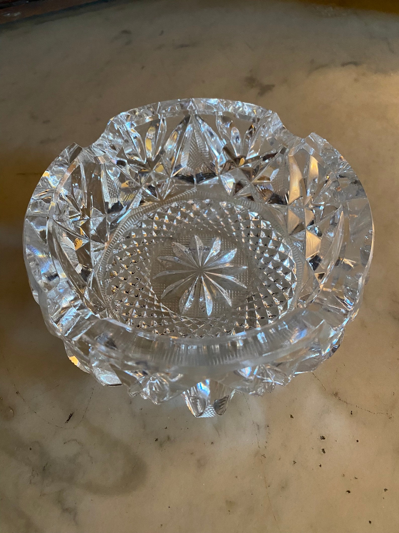 Beautiful Crystal Ashtray Heavy Vintage Ashtray MCM Tobacciana Round ...