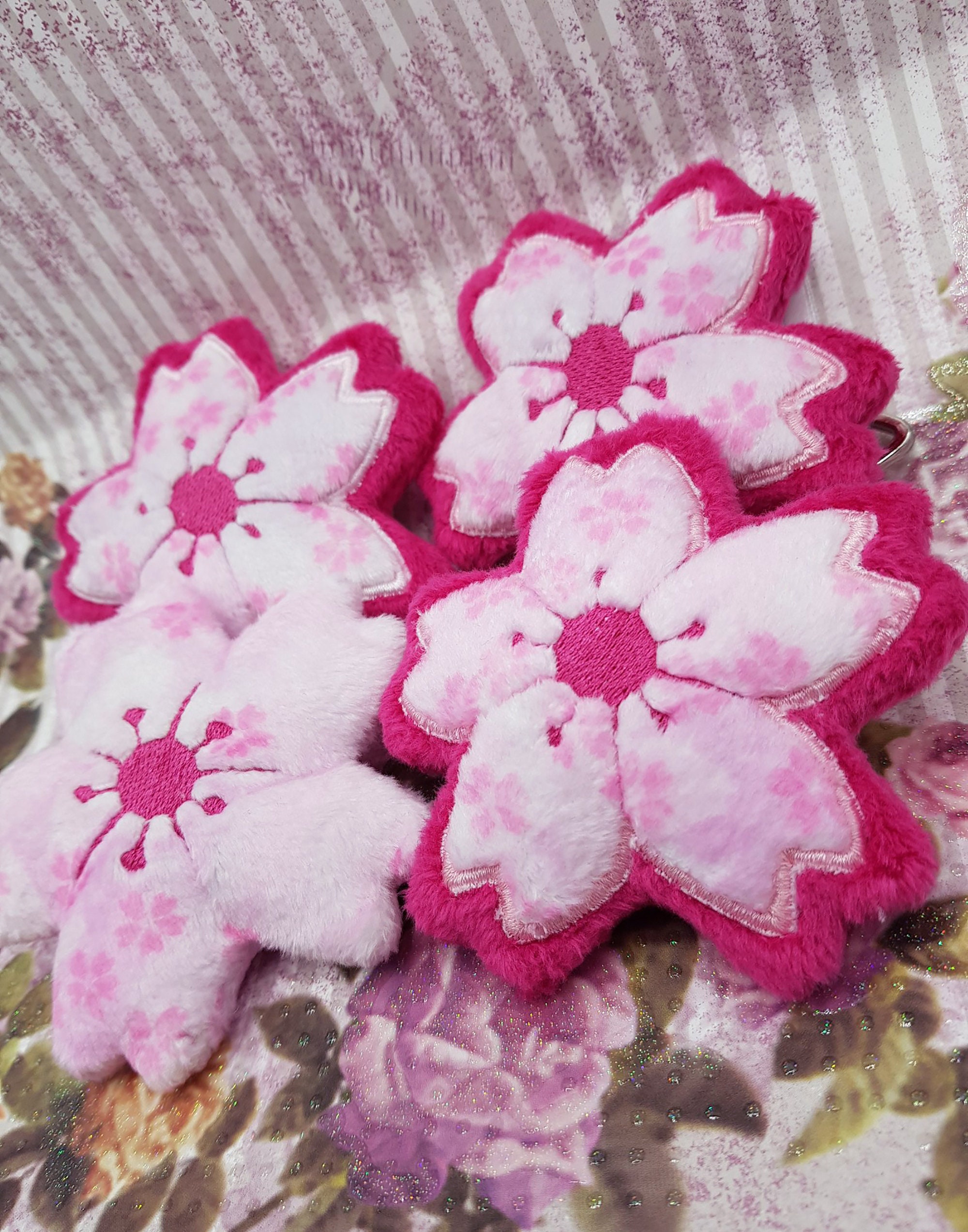 Sakura/cherry Blossom Plush Keychain - Etsy