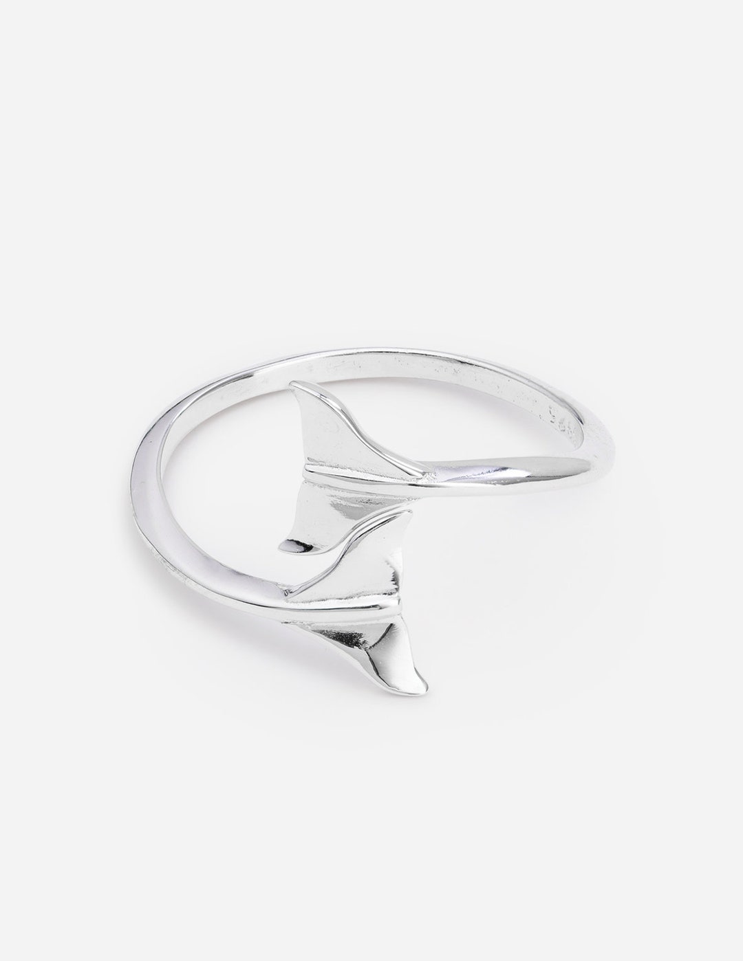 Whale Tail Ring - Etsy