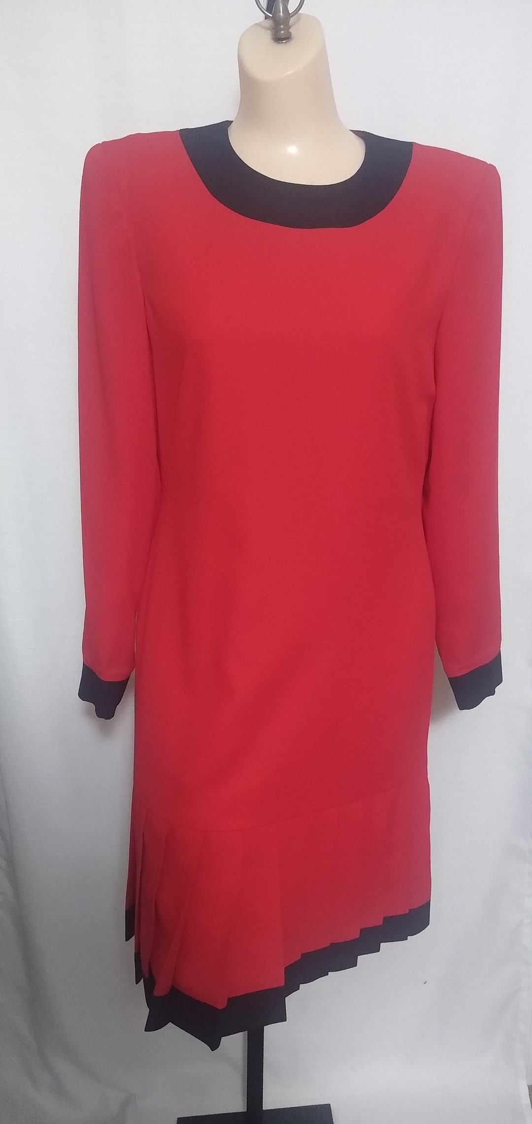 Vintage Red Power Dress With Black Accents - Etsy