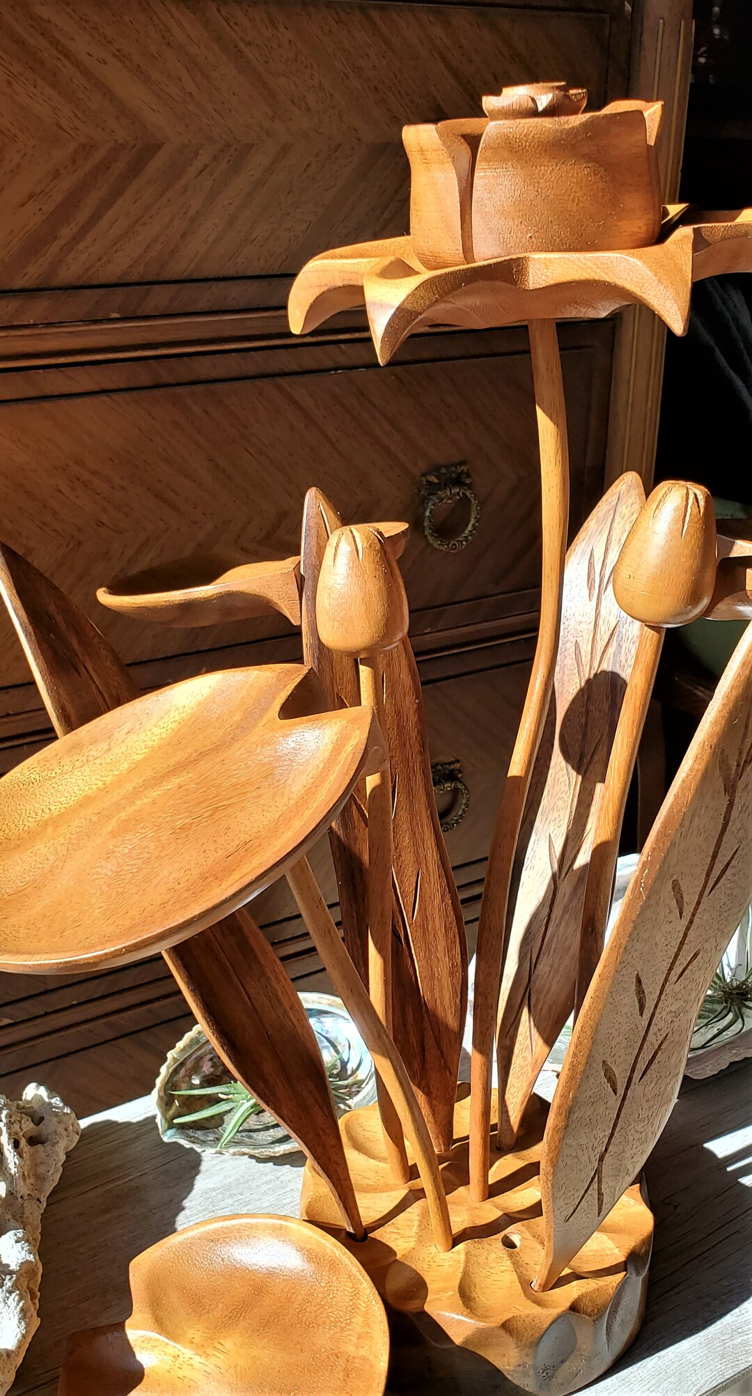 Sculpture of Lily, Pads, Leaves Vintage Mid-century Carving Koa Acacia ...