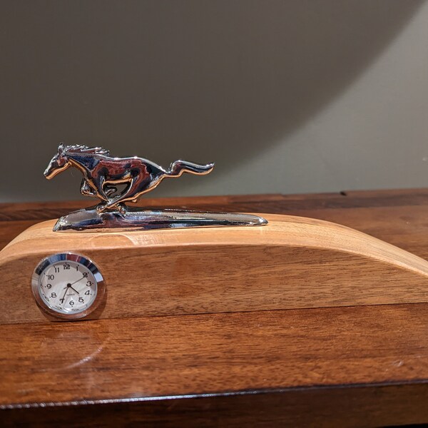 Mustang Clock Svg - Etsy