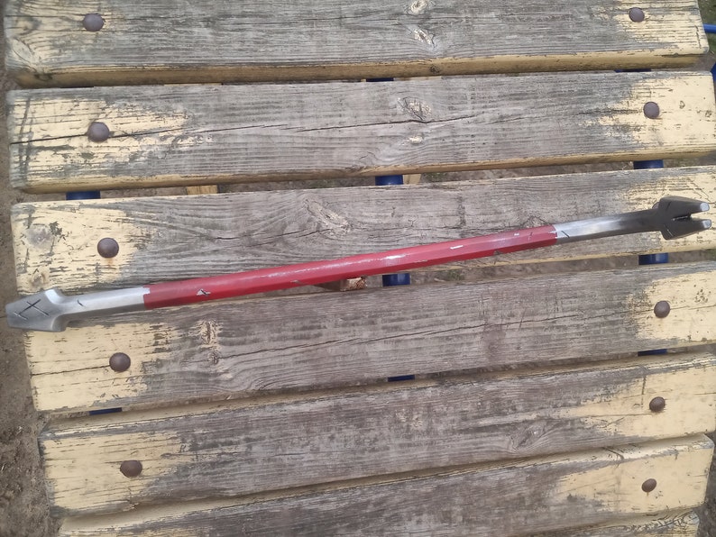 The Crowbar. Prop. Cosplay. Toy. Plywood. - Etsy