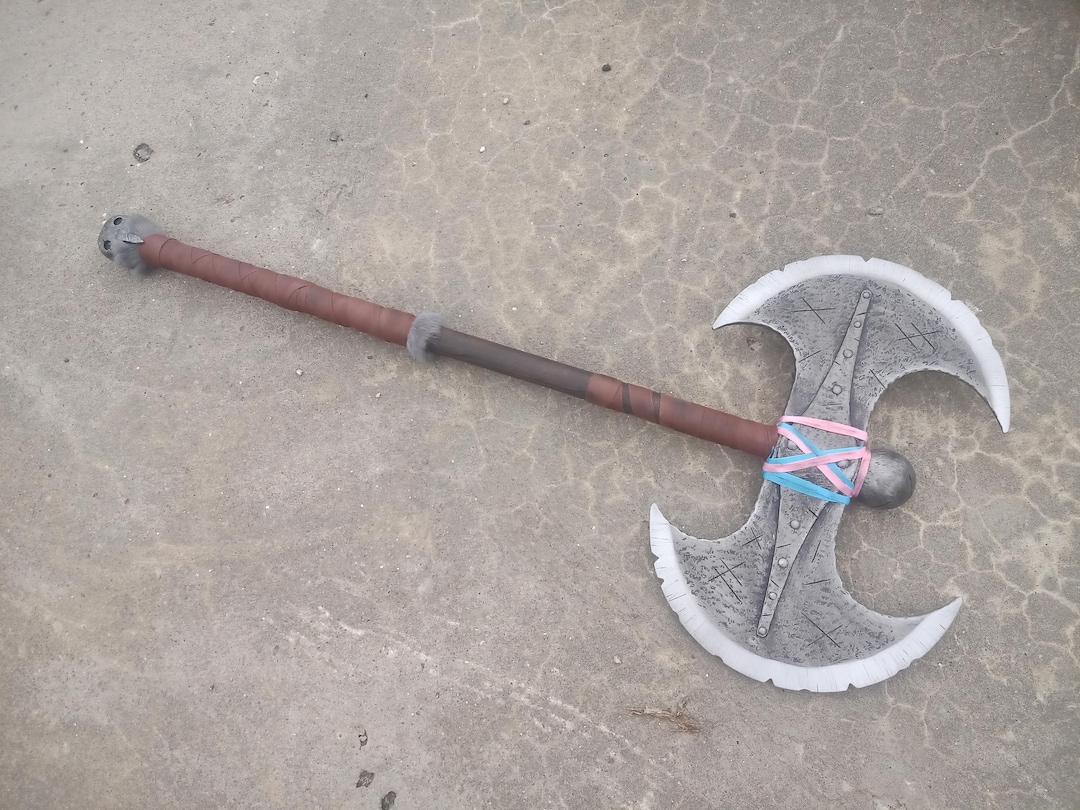 How to Train Your Dragon: Astrid's Toy Axe. Toy. Cosplay. Plywood. Prop ...