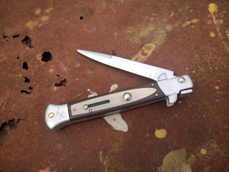 The Last of Us 2 Ellie Folding Prop Knife. Plywood. Cosplay. Decoration ...