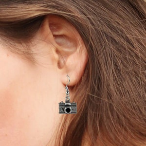 Retro Camera Drop Earrings - Retro Camera Shaped Earrings - Vintage ...