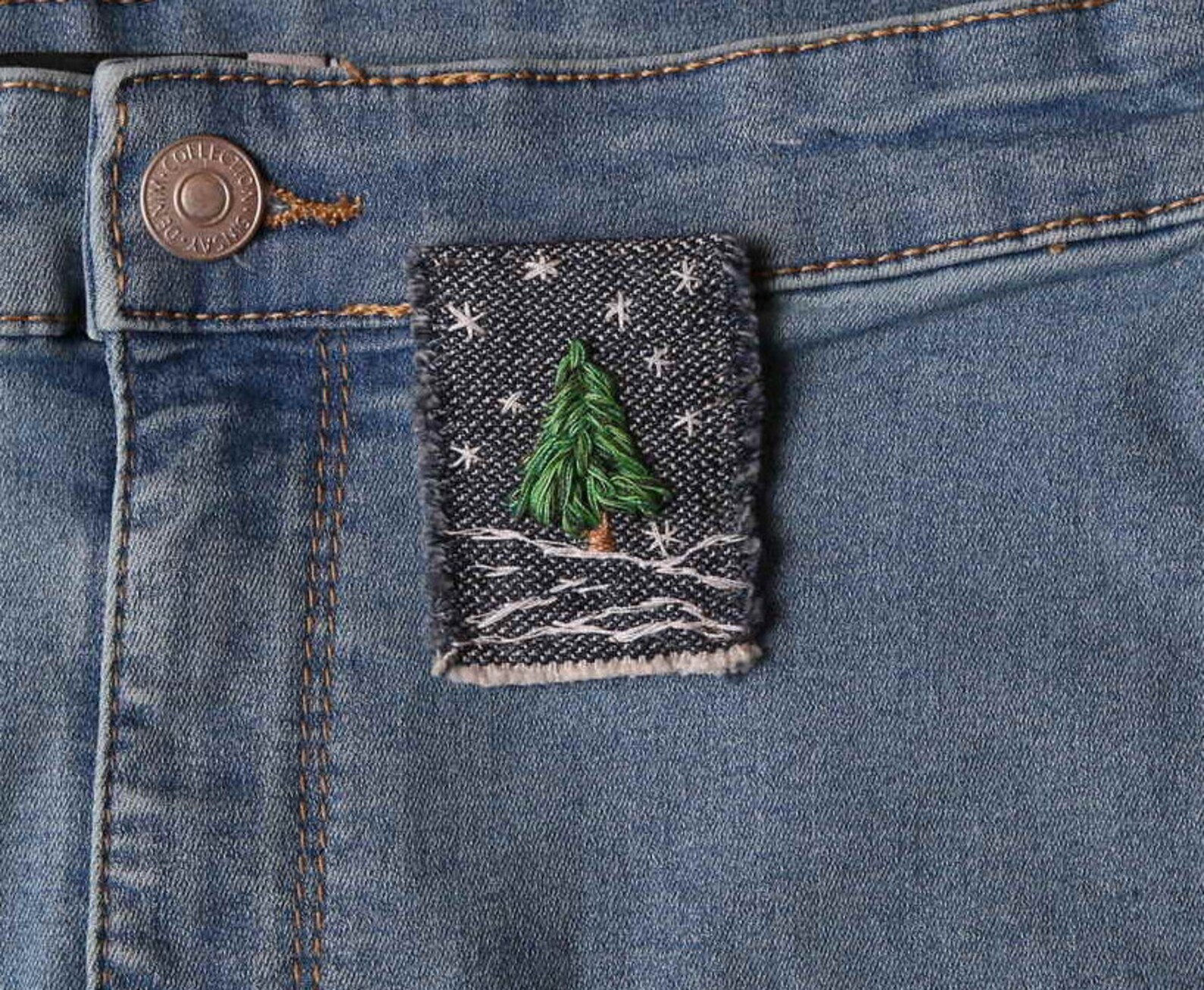 Christmas Tree Brooch for Jacket Holiday Jewelry Xmas Tree - Etsy