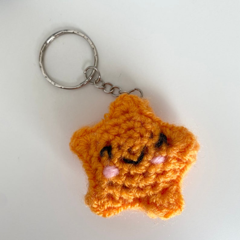 Crochet Star Keyring - Etsy UK