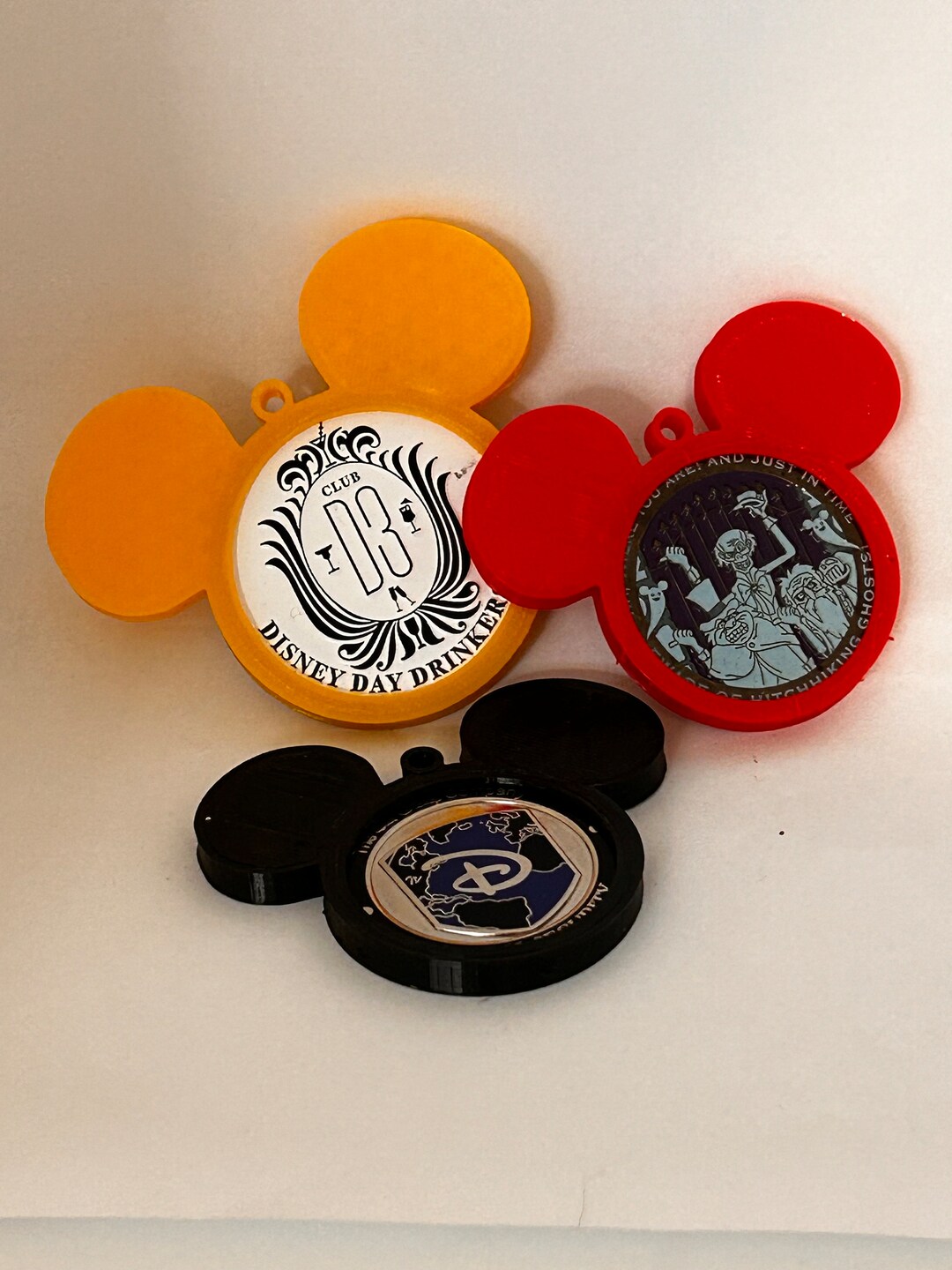 Mouse Ear Challenge Coin Holder, Flexible Coin Clip Display, Theme Park ...