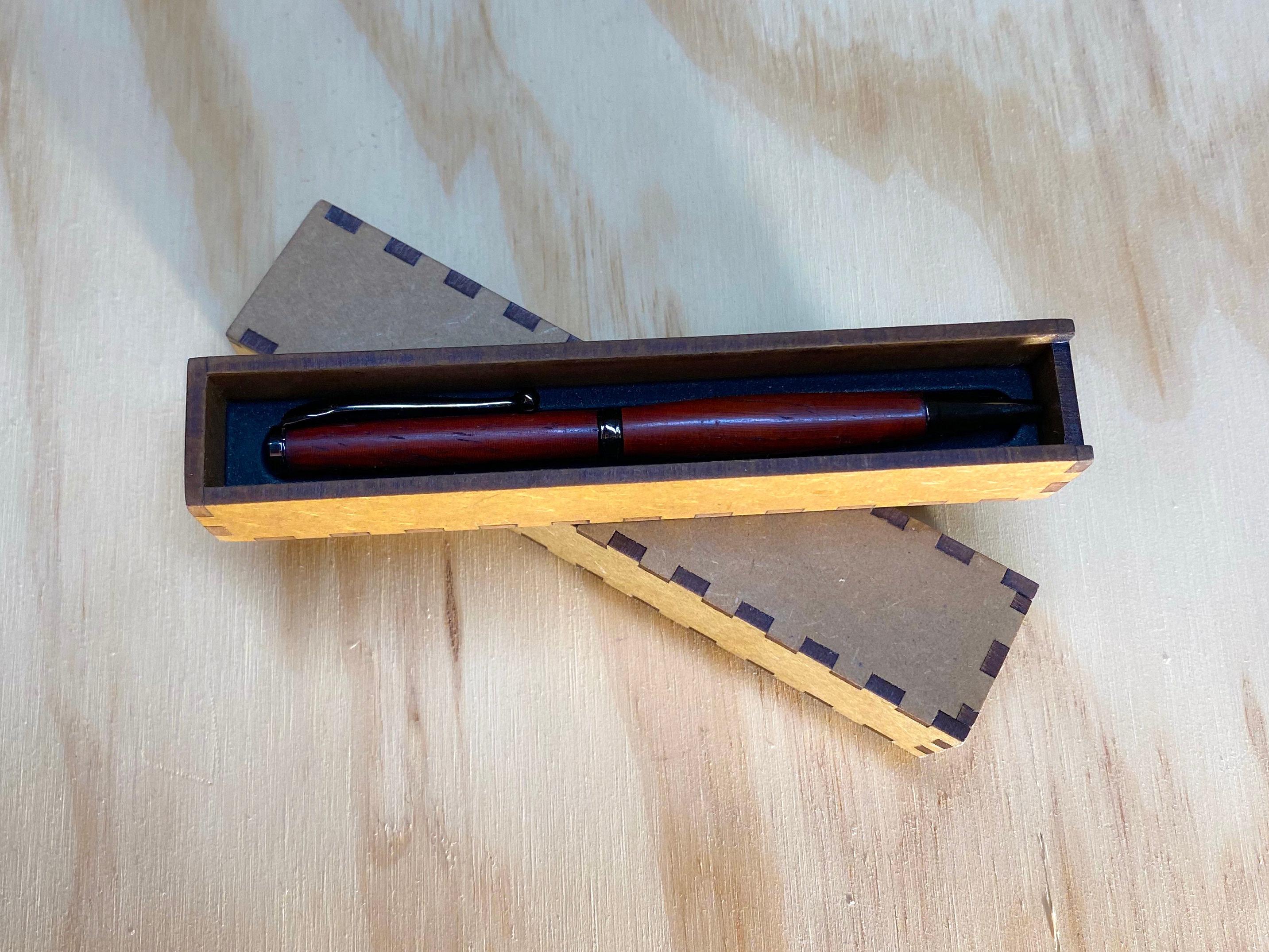 Wooden Sliding Pen Case Vector for CNC Svg Vector File, Vector Cut File ...