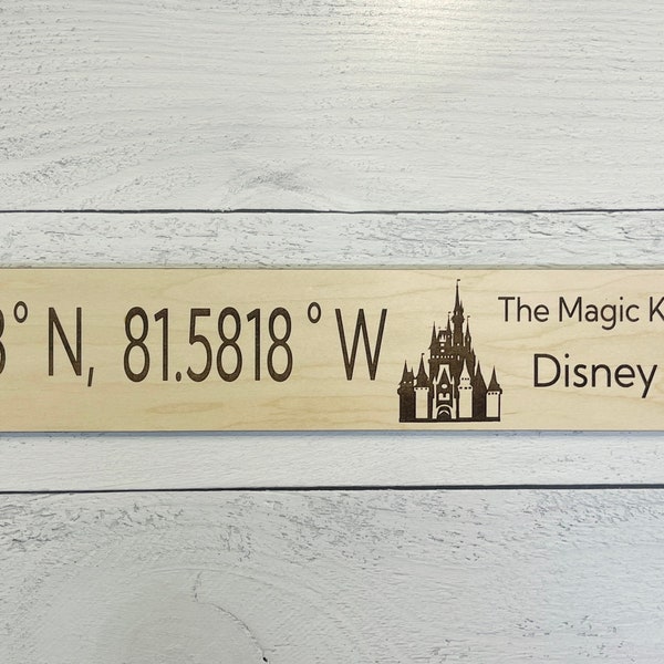 Magic Kingdom Sign - Etsy
