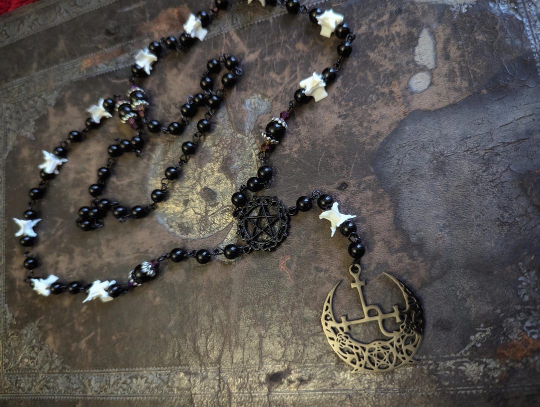 BLACK QUEEN : 11 REAL Snake Vertebrae Rosary Necklace, One of a Kind ...
