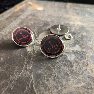 LILITH SIGIL : Enamel Pin Occult Pin Dark Mother Divine - Etsy