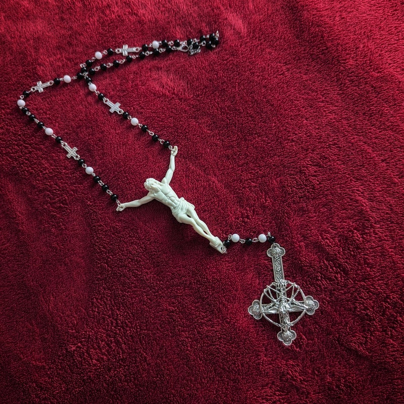 Goth Rosary - Etsy