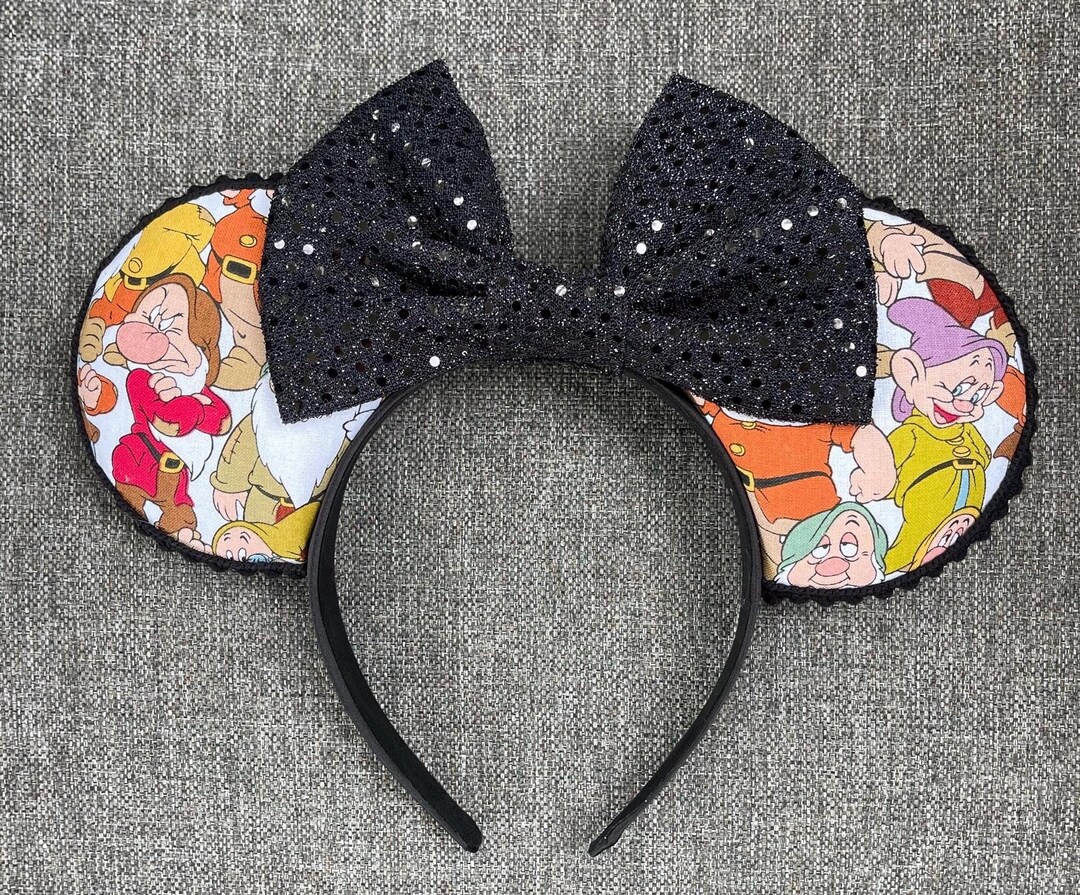 Snow White 7 Dwarfs Minnie Ears - Etsy