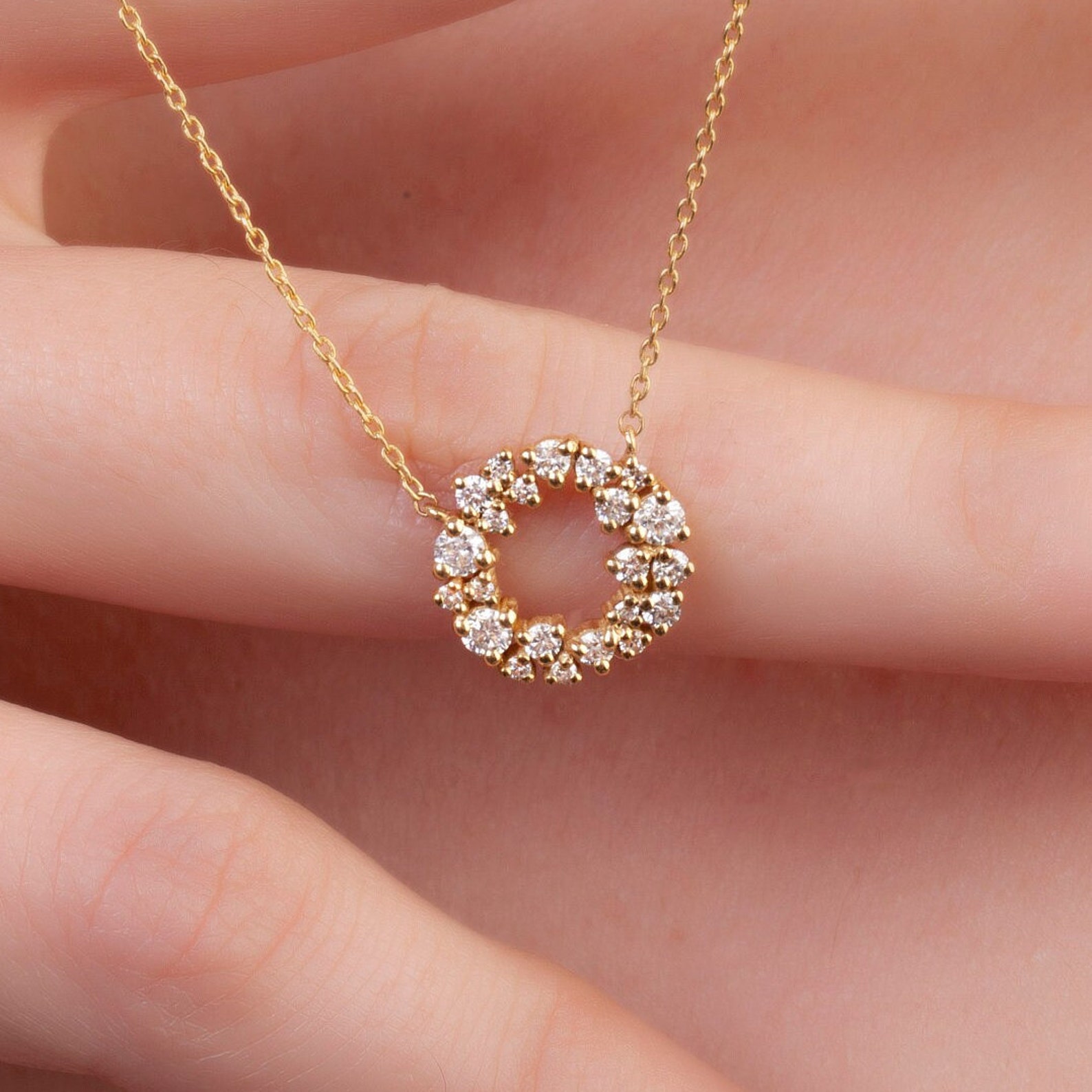 Diamond Cluster Circle Necklace / 14k Gold Diamond Cluster - Etsy