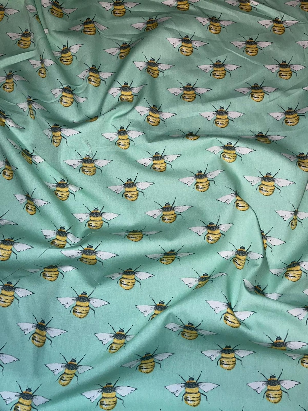 1 Meter Mint Bumblebee Print 100% Cotton Fabric Rose & Hubble 45” Wide ...