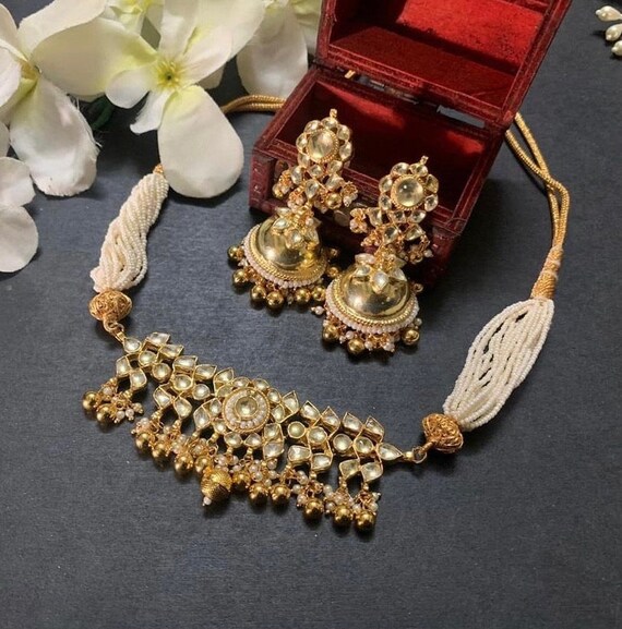 Kundan Jewelry Choker Necklace Indian Bridal Jewelry Sabyasachi Inspired Wedding Choker Golden Choker South Indian Wedding Jewelry Sets