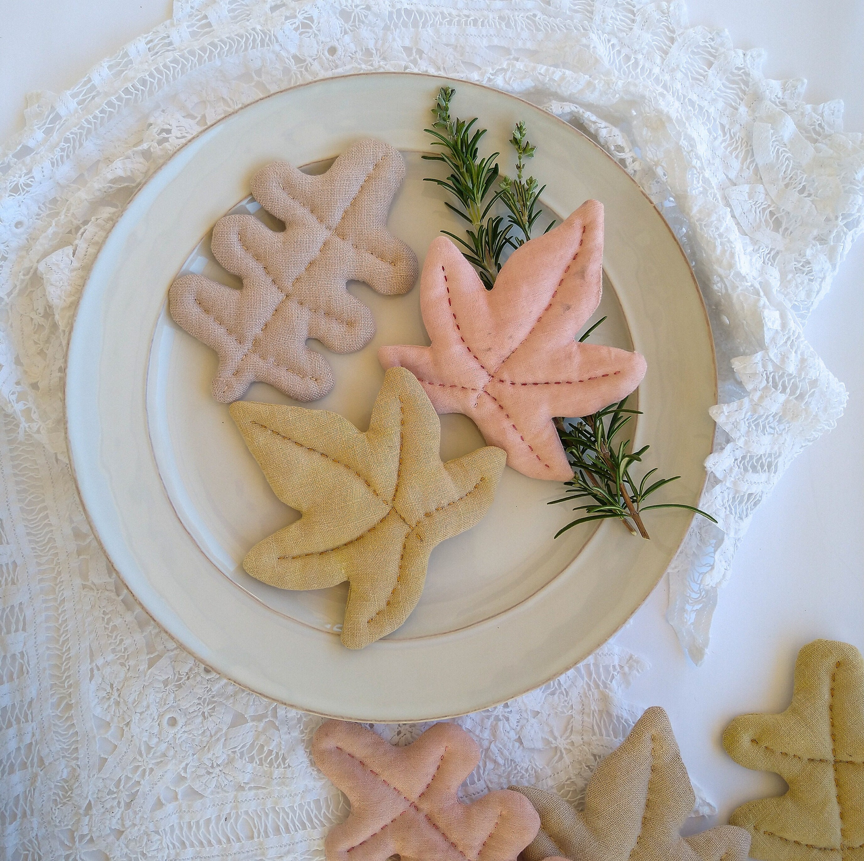 Fall Leaves Sewing Pattern: DIY Thanksgiving Decor (PDF Pattern) - Etsy