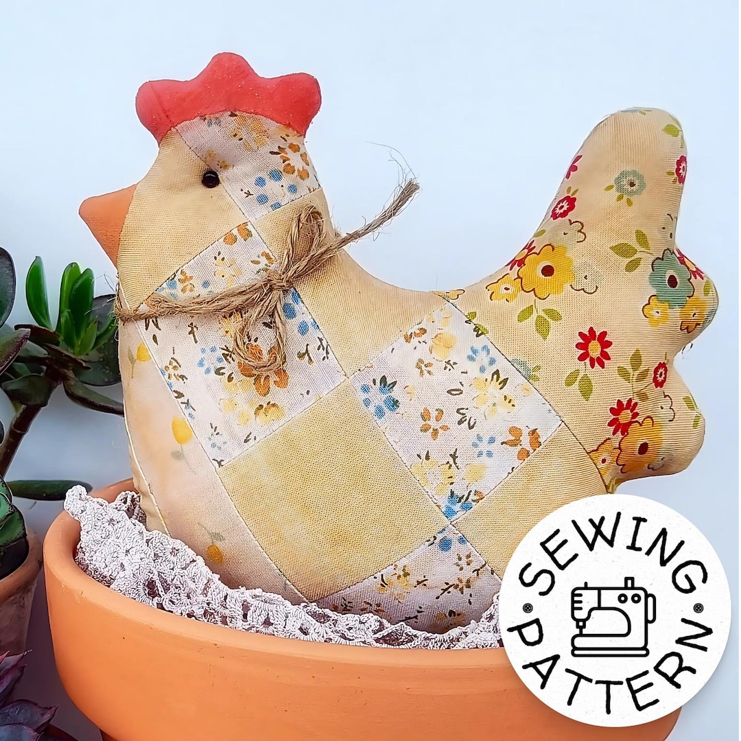 Charming Patchwork Chicken Mini Pillow - How to Create an Improv ...