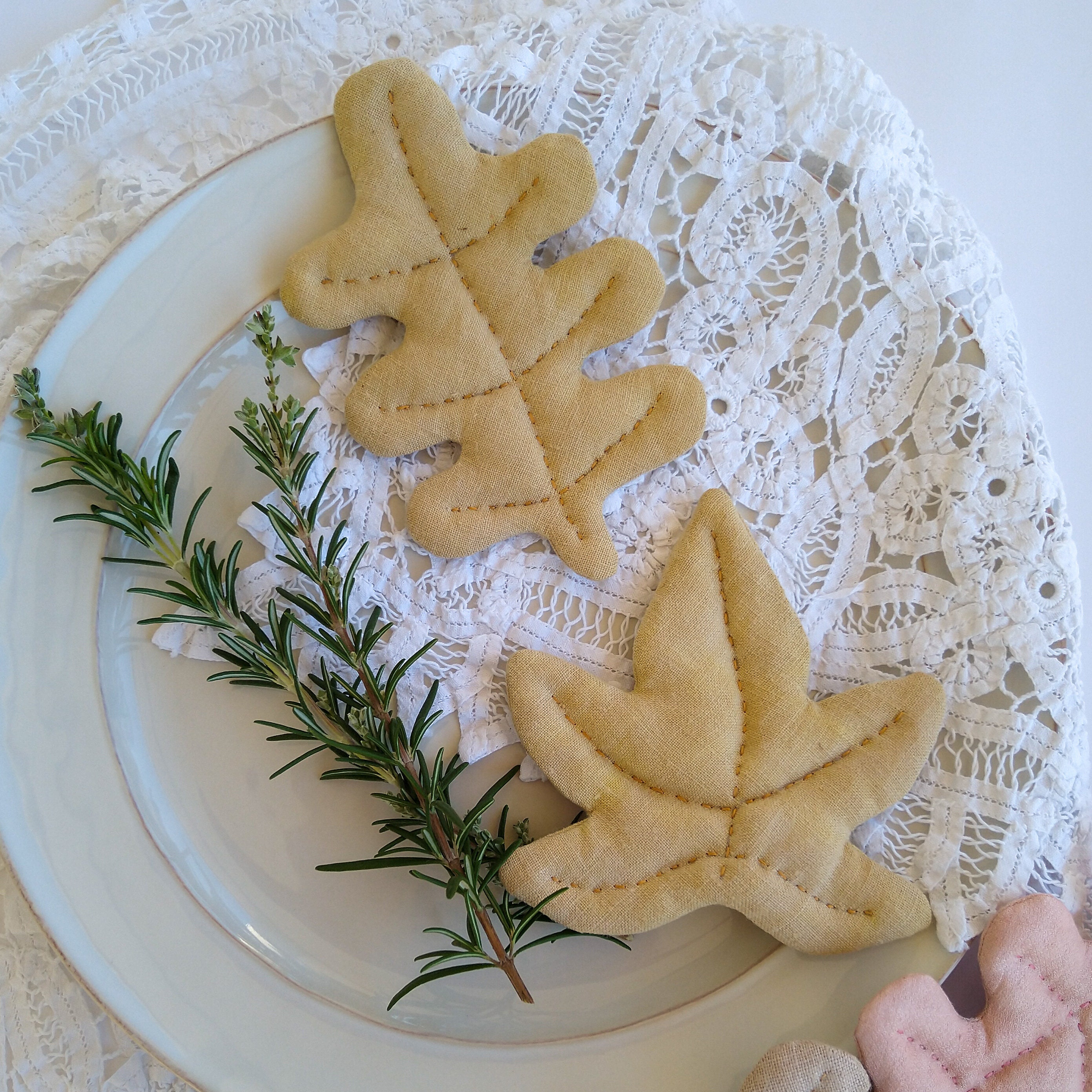 Fall Leaves Sewing Pattern: DIY Thanksgiving Decor (PDF Pattern) - Etsy