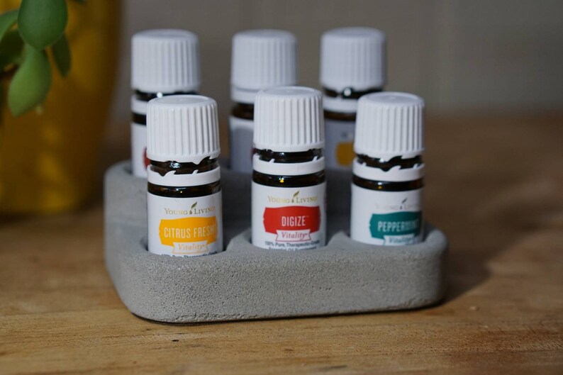 Concrete Esstianal Oil Display, Minimalist Oil Display, Natural/earthy ...