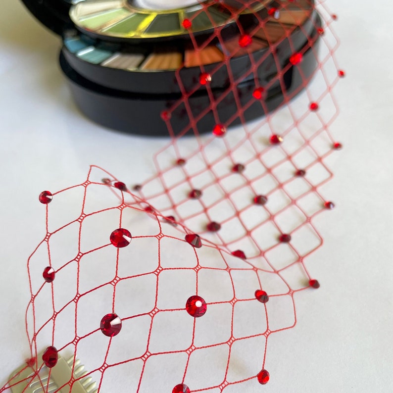 Red Crystal Face Veil: Vintage Hollywood Party, Masquerade Ball ...