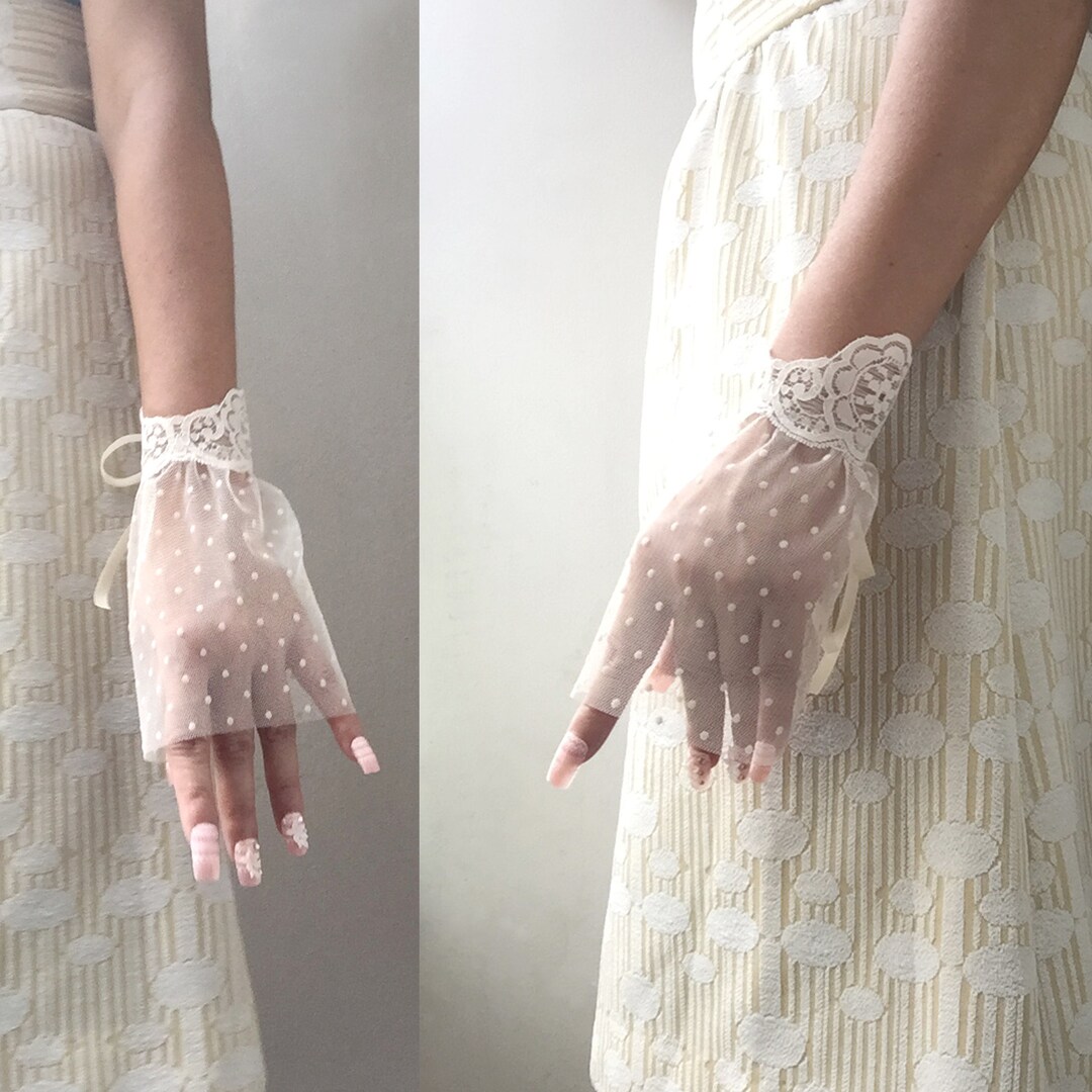 Ivory Lace Gloves Tea Party Garden Party Birthday Party, Lace Cuff ...