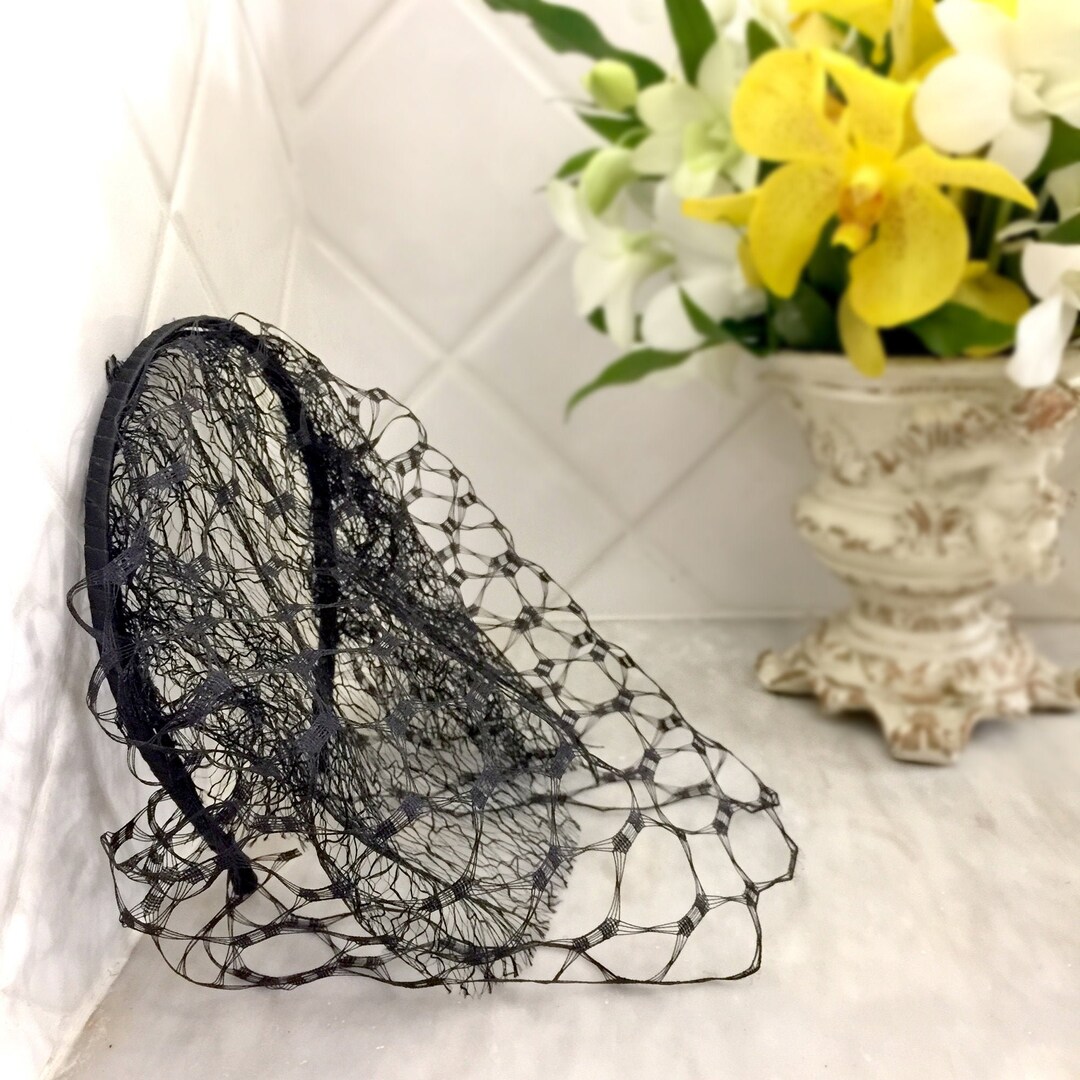 Black Lace Birdcage Veil: Masquerade Mask Fascinator - Etsy