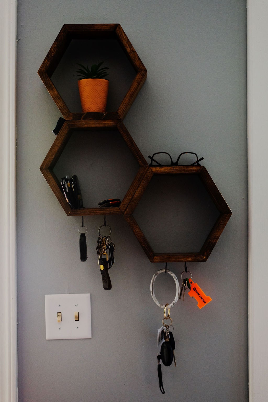 Hexagon Shelves, Honeycomb Modular Shelving Unit, Wood Floating Shelves ...
